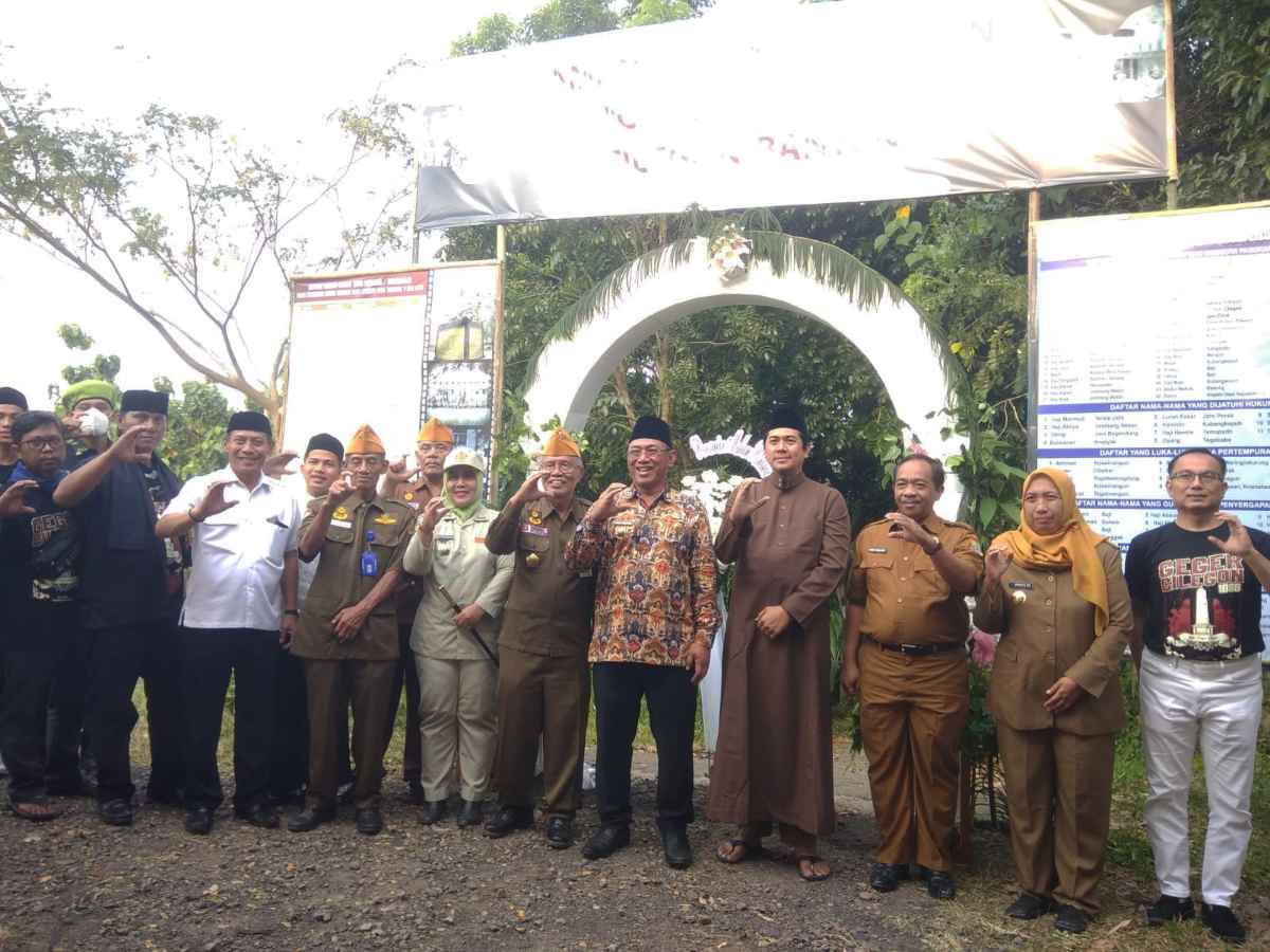 Walikota Helldy Resmikan Taman Makam Pahlawan dan Monumen Geger Cilegon ...